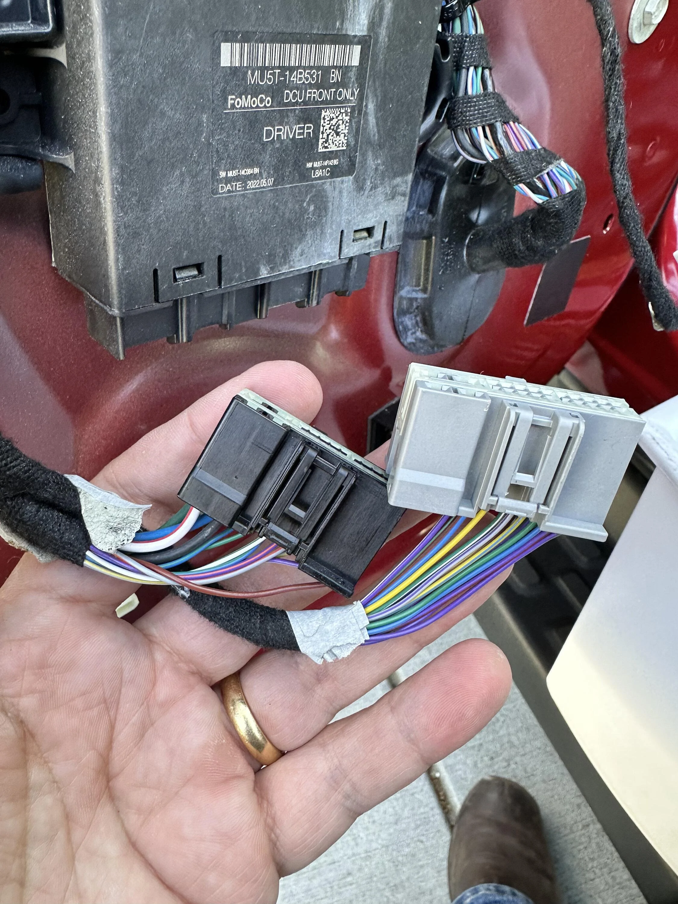 Sounds Good Stereo Behind the Seat kit installation | Ford Lightning ...