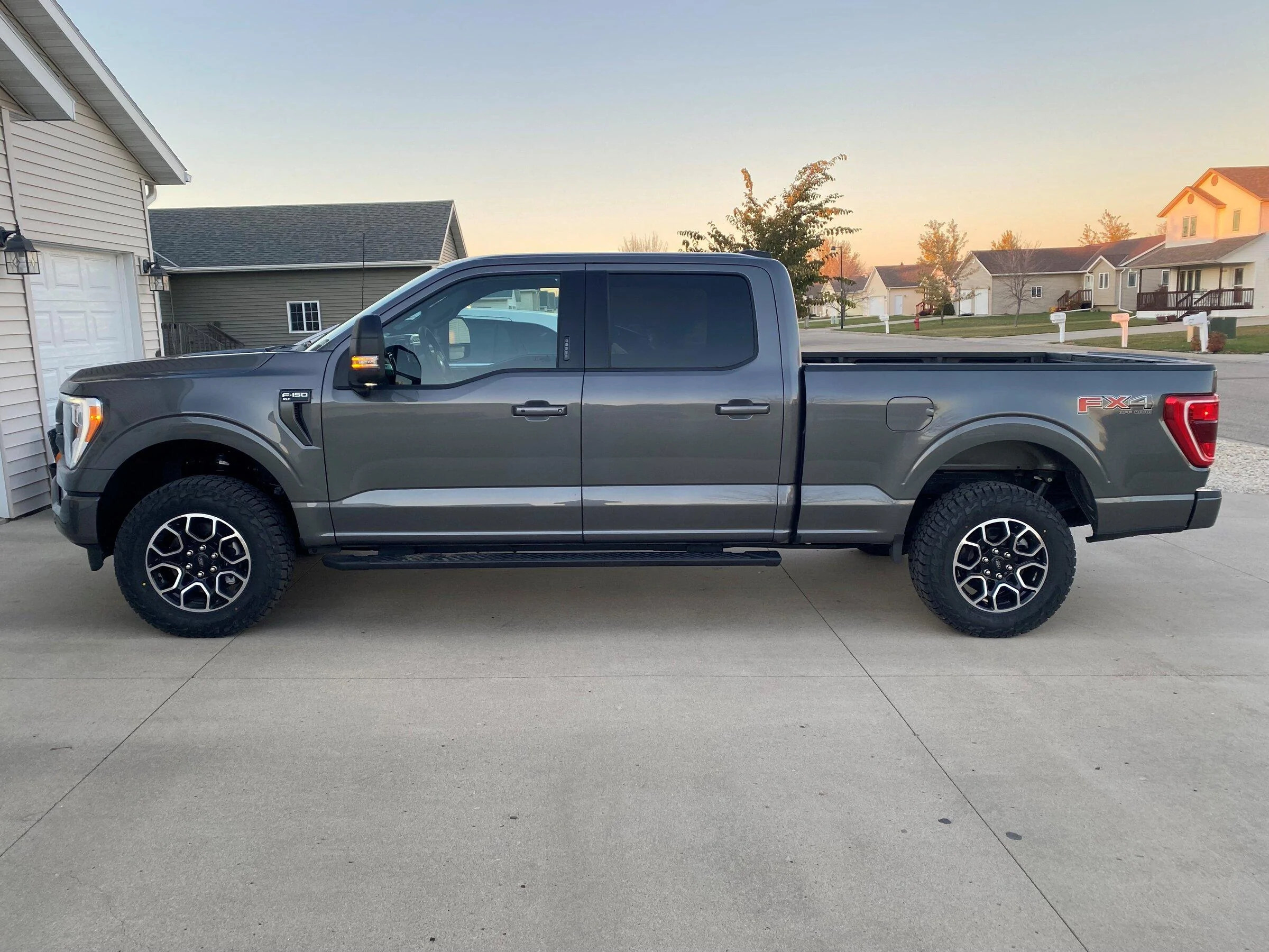 Leveled F150 on stock 18”rims and tires | Ford Lightning Forum For F ...
