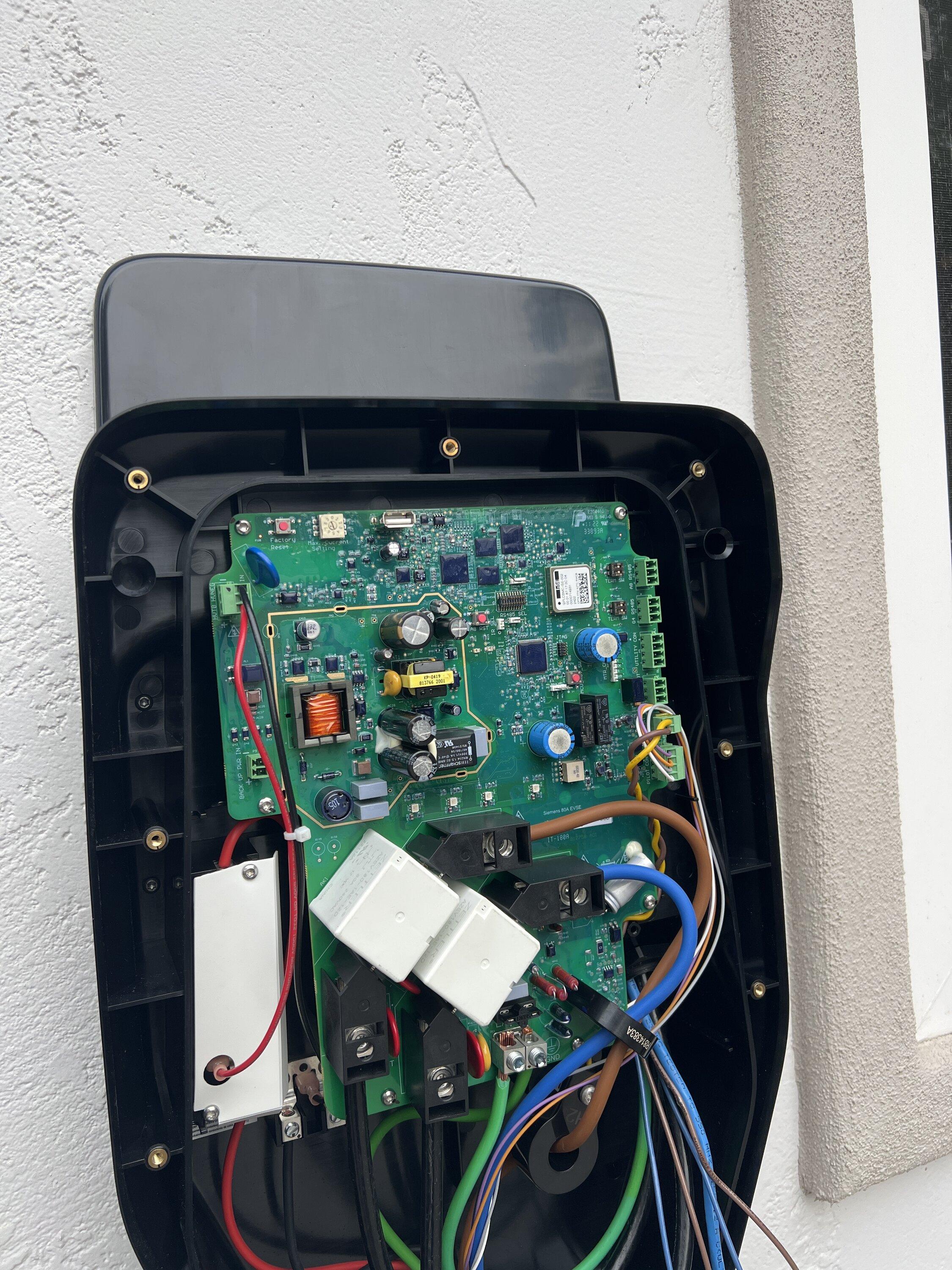 Installing a Home Integration System for Intelligent Backup Power ...