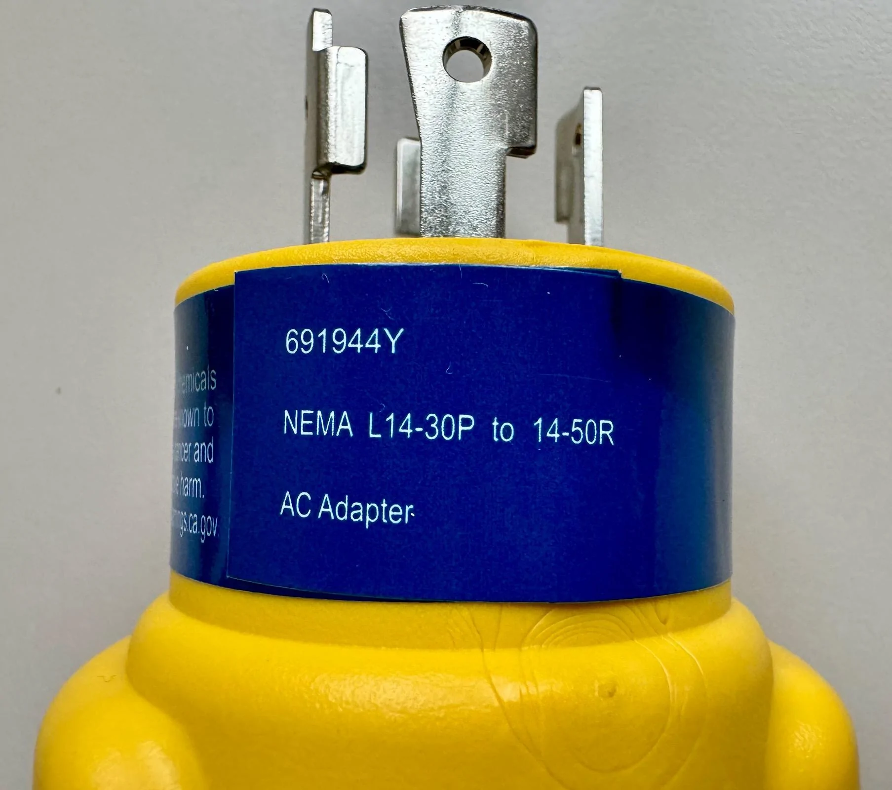 What is this yellow adapter(?) that came with my Lightning? | Page 3 ...