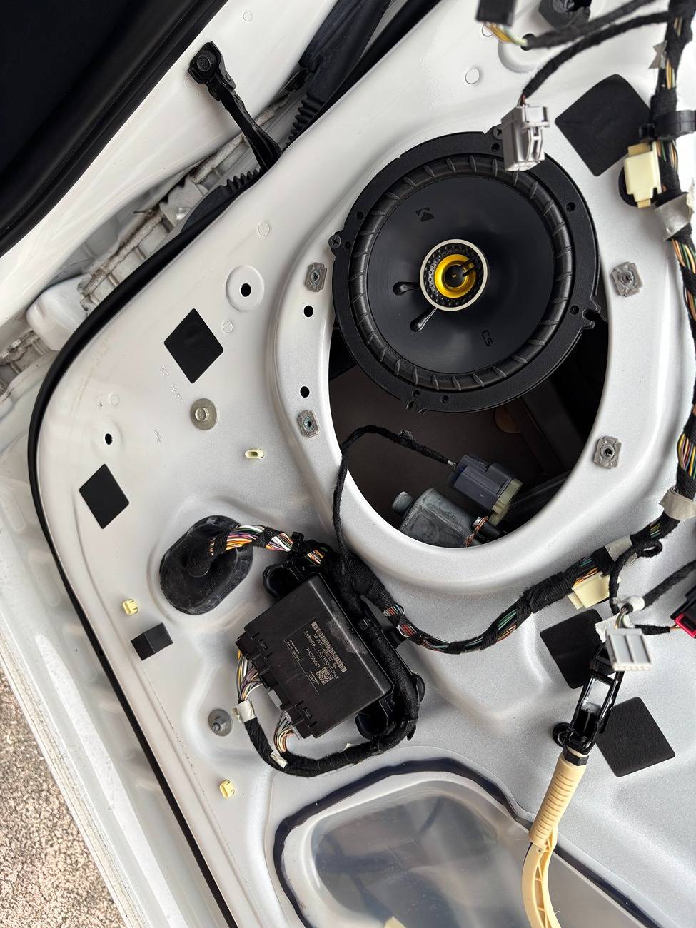 Audio Guys: I need your help | Ford Lightning Forum For F-150 Lightning ...