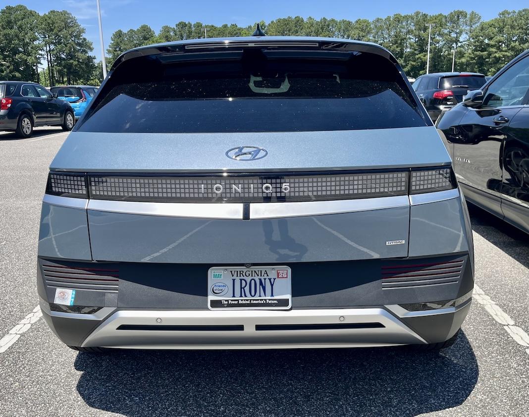 Official looking Lightning spotted @ Yosemite Camp Curry! | Ford ...