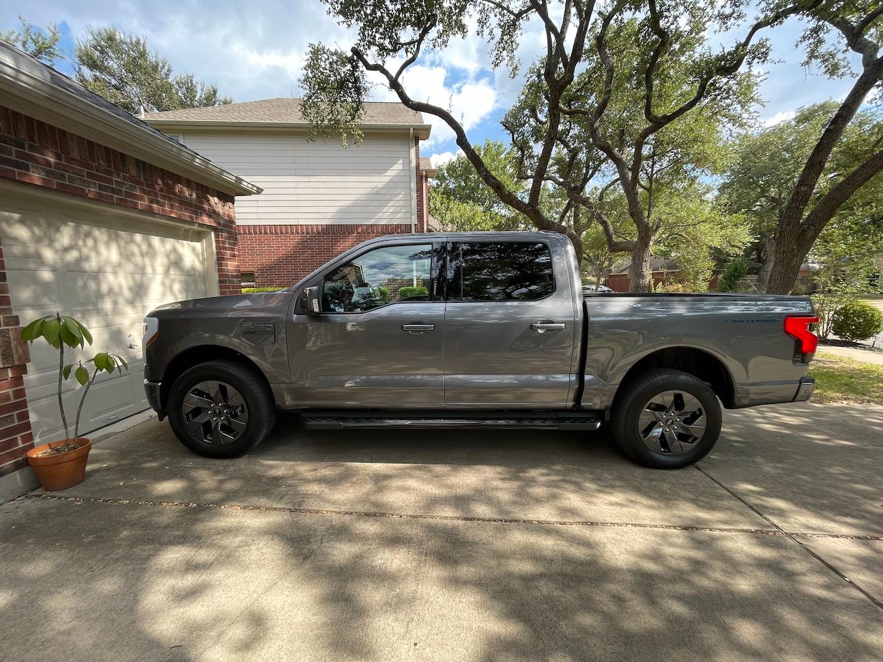 Need Advice on Leveling Kit and Steps | Ford Lightning Forum For F-150 ...