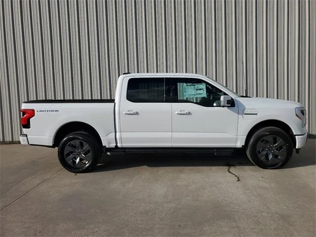 Texas - 23 Extended range Lariat available at MSRP in Houston, Texas ...