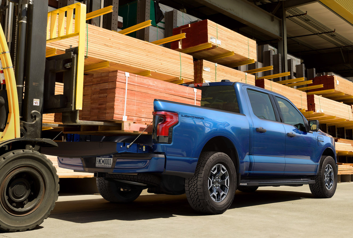 Payload capacity on Lightning Lariat Extended Range : 1452 pounds ...