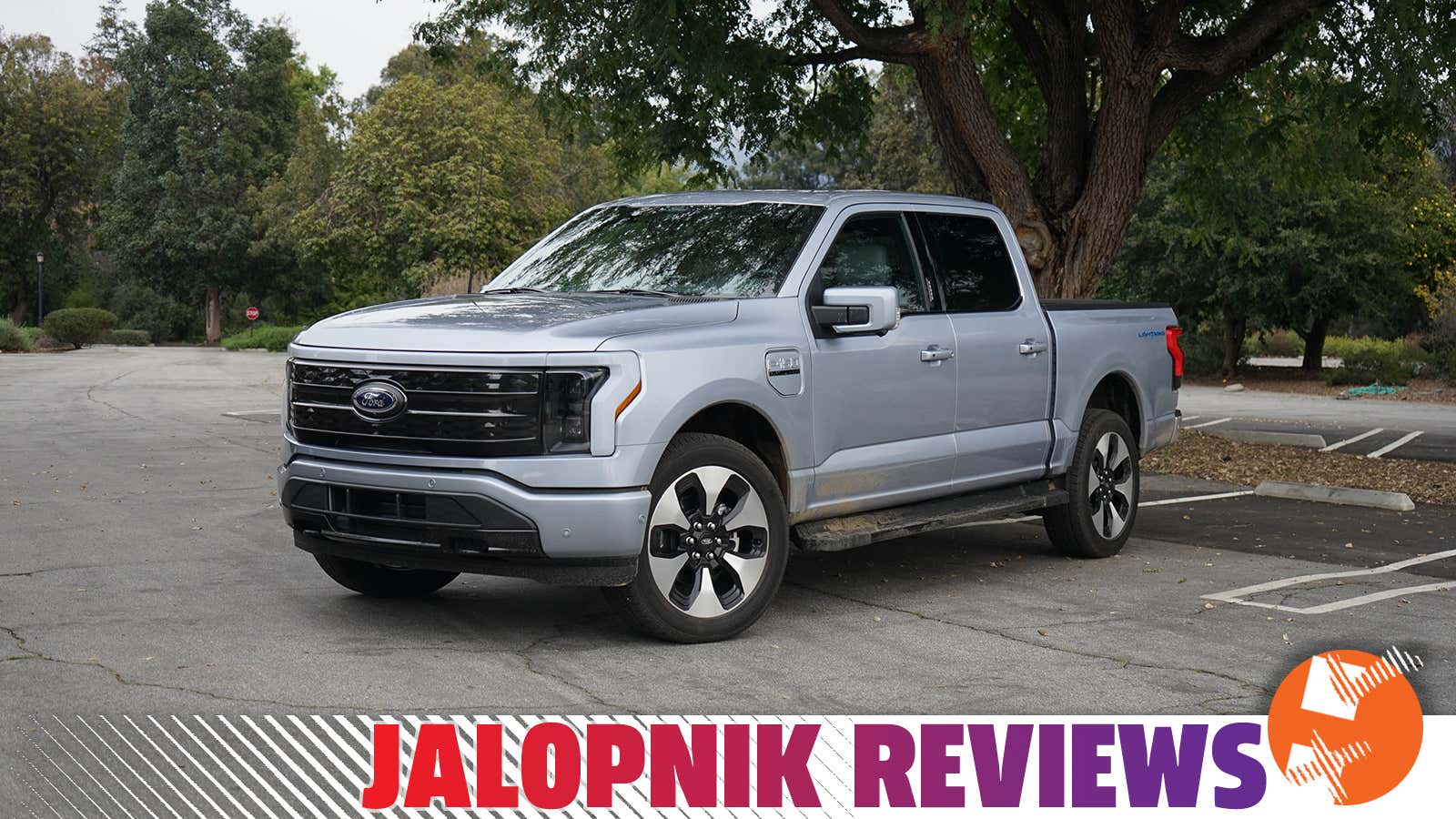 The 2023 Ford F-150 Lightning Is a Shockingly Good Electric Pickup ...