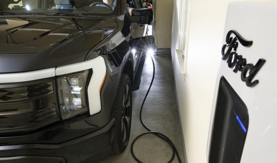 Nation's First F-150 Lightning Vehicle-To-Home Grid Support Successful (Operated by Sunrun ...